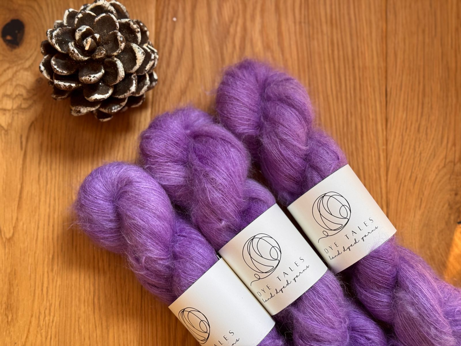 Jazmine – Jacarandá – Dye Tales